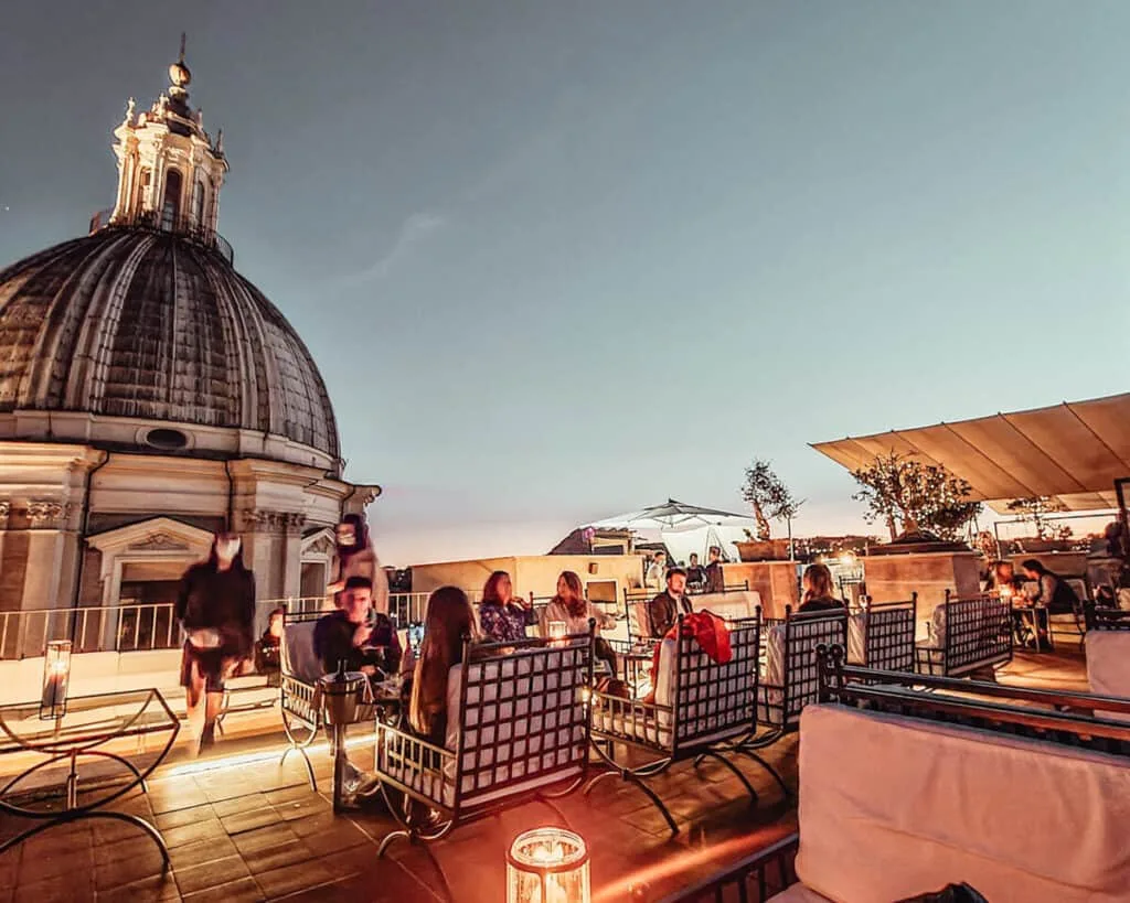 Rooftop a Roma: aperitivo a prova di insetti